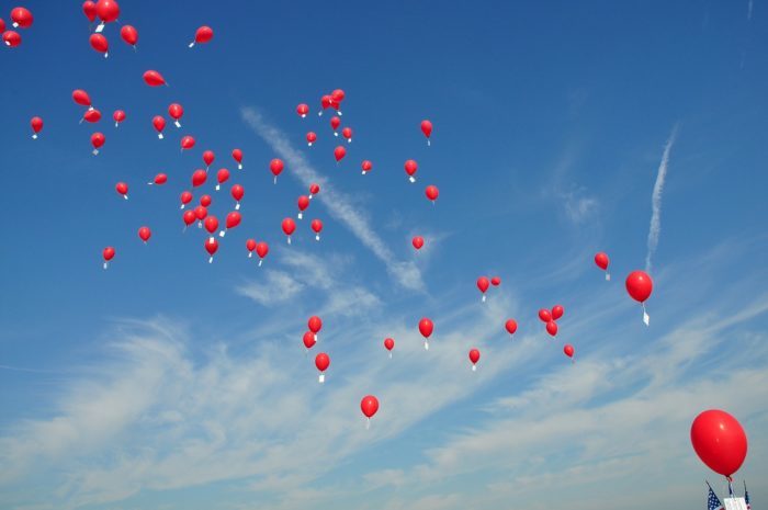 Tout savoir pour un lâcher de ballons réussi le jour J - Le Futur Marié